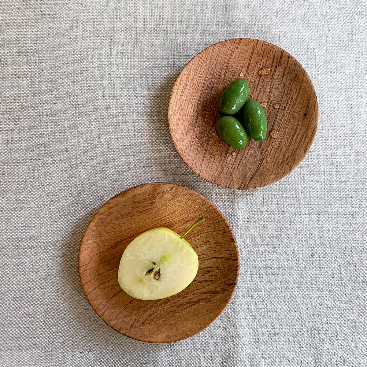 HANDCRAFTED WOODEN PLATES | RECLAIMED WOOD - The Waste-Free Home