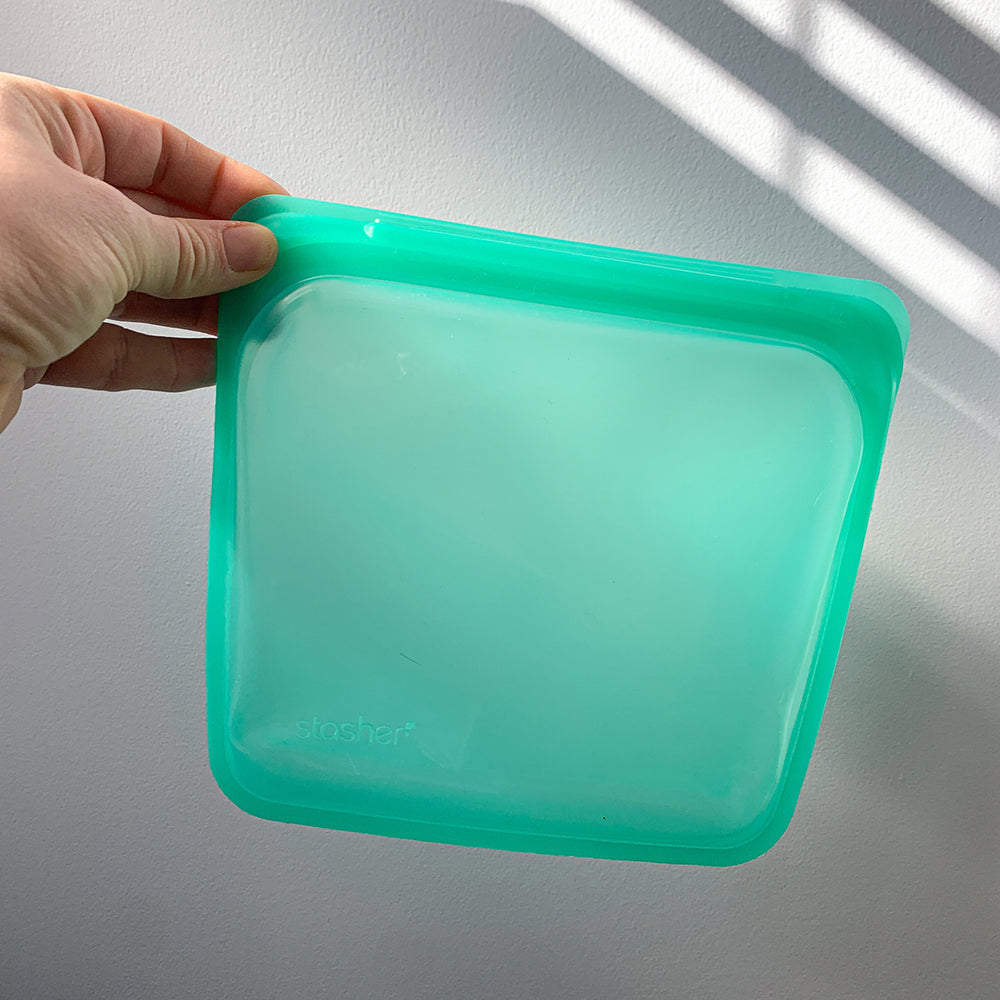 STASHER | REUSABLE SILICONE BAGS - The Waste-Free Home